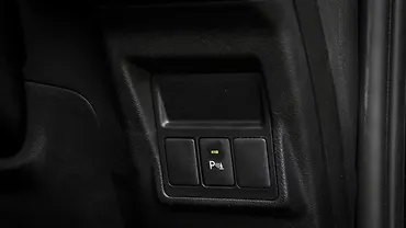 Innova Crysta [2016-2020] ORVM Image, Innova Crysta [2016-2020] Photos ...