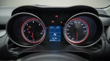Swift [2018-2021] Images - Interior & Exterior Photo Gallery [150 ...