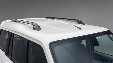 Scorpio 2021 Rear Spoiler Image, Scorpio 2021 Photos in India - CarWale