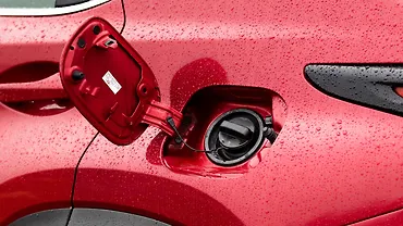 NX [2017-2022] Open Fuel Lid Image, NX [2017-2022] Photos in India ...
