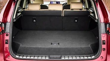 NX [2017-2022] Bootspace Image, NX [2017-2022] Photos in India - CarWale