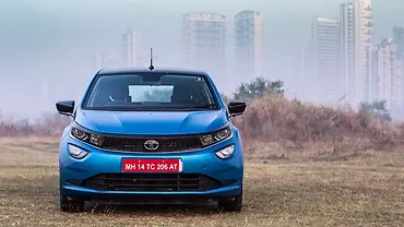 Altroz Rear View Image, Altroz Photos in India - CarWale