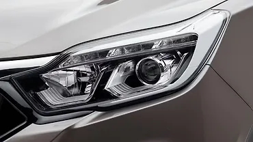 Alturas G4 Left Side View Image, Alturas G4 Photos in India - CarWale