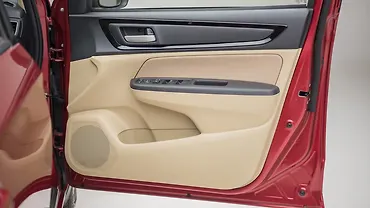 Amaze [2018-2021] Rear Seats Image, Amaze [2018-2021] Photos in India ...