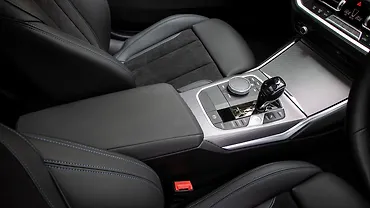3 Series Interior Image, 3 Series Photos in India - CarWale