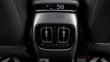 Sonet [2020-2022] Rear Row Air Vent Image, Sonet [2020-2022] Photos in ...