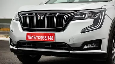 XUV700 Grille Image, XUV700 Photos in India - CarWale