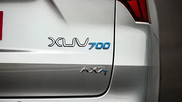 XUV700 Rear Logo Image, XUV700 Photos in India - CarWale