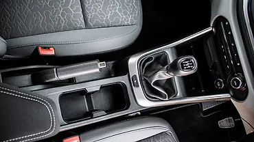 Altroz Interior Image, Altroz Photos in India - CarWale