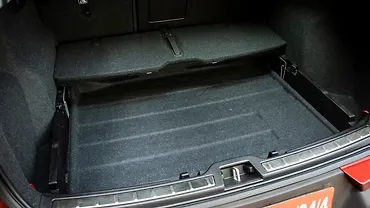 XC40 [2018-2022] Interior Image, XC40 [2018-2022] Photos in India - CarWale