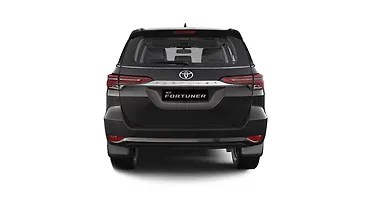 Toyota Fortuner Images - Fortuner Interior & Exterior Photo Gallery [30 ...