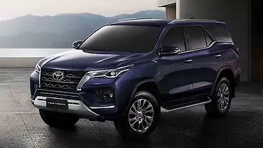 Fortuner Left Side View Image, Fortuner Photos in India - CarWale