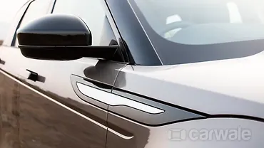 Range Rover Evoque Boot Space Image, Range Rover Evoque Photos in India ...