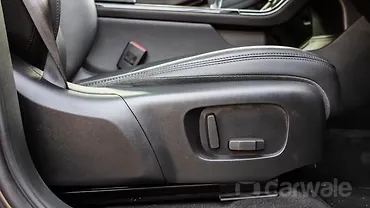 Range Rover Evoque Boot Space Image, Range Rover Evoque Photos in India ...