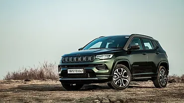 Compass ORVM Blinker Image, Compass Photos in India - CarWale