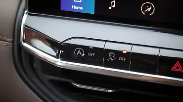 Meridian ESP Button Image, Meridian Photos in India - CarWale