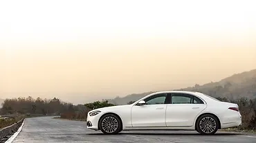 S-Class Open Boot/Trunk Image, S-Class Photos in India - CarWale