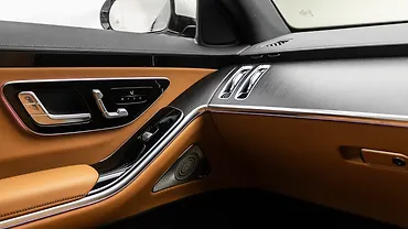 S-Class Open Boot/Trunk Image, S-Class Photos in India - CarWale