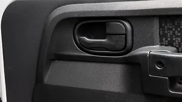 Gurkha Front Right Door Pad Handle Image, Gurkha Photos in India - CarWale