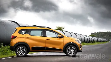 Triber [2019-2023] Interior Image, Triber [2019-2023] Photos in India ...