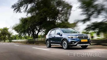 S-Cross 2020 Dashboard Image, S-Cross 2020 Photos in India - CarWale