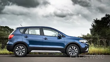 S-Cross 2020 Dashboard Image, S-Cross 2020 Photos in India - CarWale