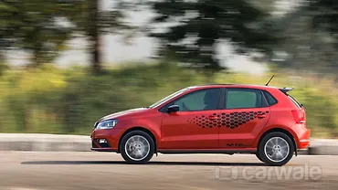 Volkswagen Polo Images - Interior & Exterior Photo Gallery [400+ Images ...