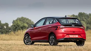 Hyundai i20 Images - Interior & Exterior Photo Gallery [300+ Images ...