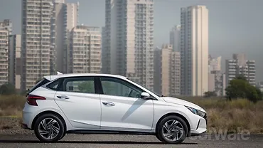 i20 Rear View Image, i20 Photos in India - CarWale