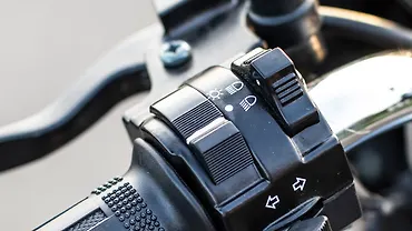 TVS XL 100 Comfort Starter Switch Image – BikeWale