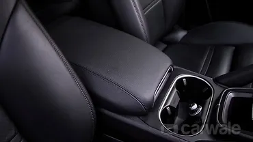 Porsche Cayenne Coupe Images - Interior & Exterior Photo Gallery [200 ...