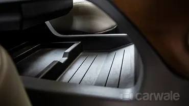 Defender [2020-2021] Center Console/Centre Console Storage Image ...