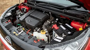 Tata Nexon Images - Interior & Exterior Photo Gallery [300+ Images ...