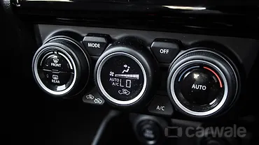 Swift AC Controls Image, Swift Photos in India - CarWale