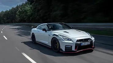 Updated 2023 Nissan “Godzilla” GT-R revealed - CarWale