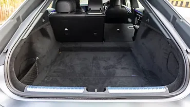 AMG EQS Rear Seats Image, AMG EQS Photos in India - CarWale
