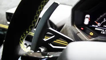 Huracan STO Rear Signal/Blinker Light Image, Huracan STO Photos in ...