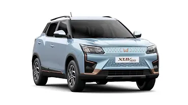 Mahindra XUV400 Infinity Blue Colour - CarWale