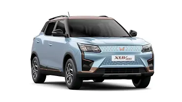 Mahindra XUV400 Satin Copper, Napoli Black Colour - CarWale