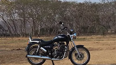 Royal Enfield Thunderbird 350 Price, Mileage, Images, Colours ...