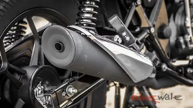 Bajaj Discover 110 Price, Images, Colours, Mileage & Reviews | BikeWale