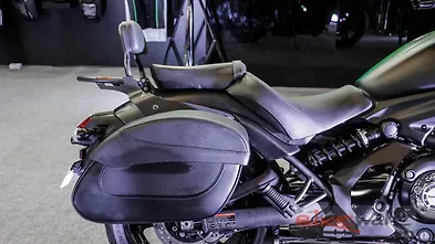 Kawasaki Vulcan S Price, Images, Colours, Mileage & Reviews | BikeWale