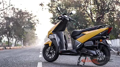 TVS Ntorq 125 Price, Images, Colours, Mileage & Reviews | BikeWale