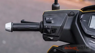 TVS Ntorq 125 Price, Images, Colours, Mileage & Reviews | BikeWale