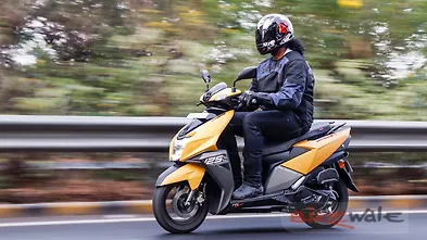 TVS Ntorq 125 Price, Images, Colours, Mileage & Reviews | BikeWale