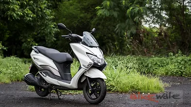 Suzuki Burgman Street 125 Price, Images, Colours, Mileage & Reviews ...