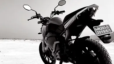 Revolt RV 300 Price, Range, Images, Colours, Specifications - BikeWale