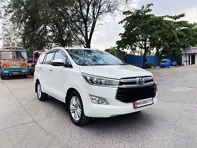 1488 Used Toyota Innova Crysta Cars In India, Second Hand Toyota Innova ...