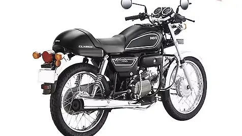 Hero Splendor Pro Classic Rear Three-Quarter Image - BikeWale