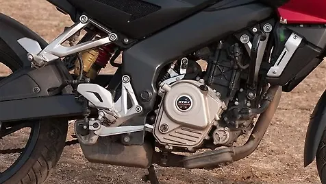 Bajaj Pulsar NS200 Engine Image - BikeWale